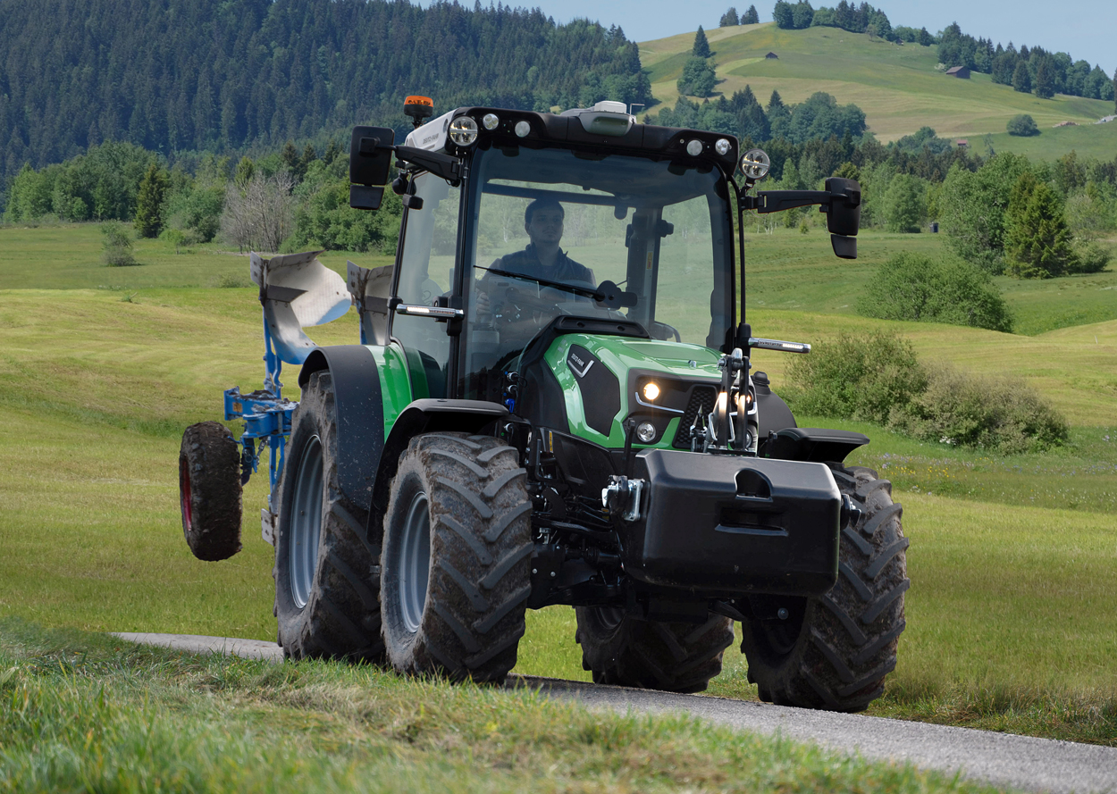 5DV/DS/DF TTV Series | Tractors | Deutz-Fahr New Zealand